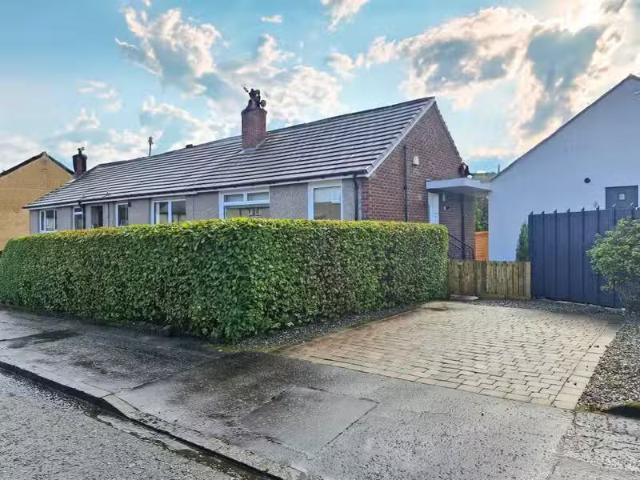 1 bedroom bungalow for rent in Hunter Place, Milngavie, G62
