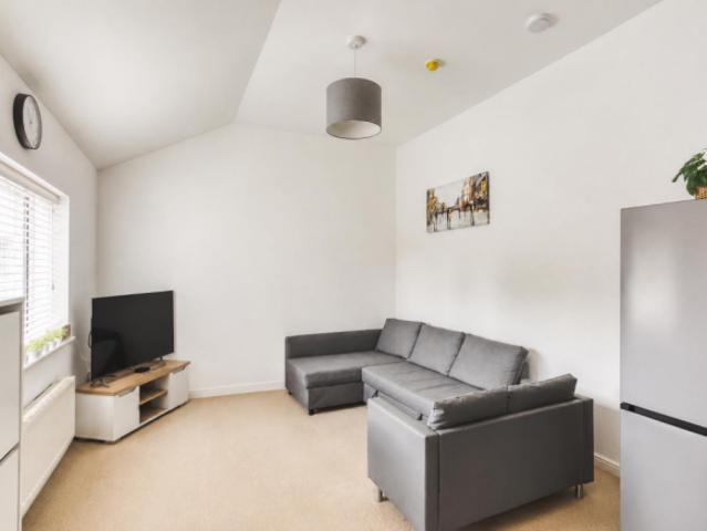 1 bedroom bungalow for rent in Manor Road, Littleover, Derby, DE23