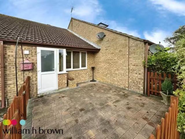 1 bedroom bungalow for rent in Peter Bruff Avenue, CLACTON ON.