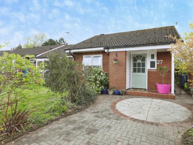 1 bedroom bungalow for sale