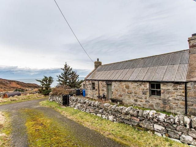 1 bedroom cottage for sale