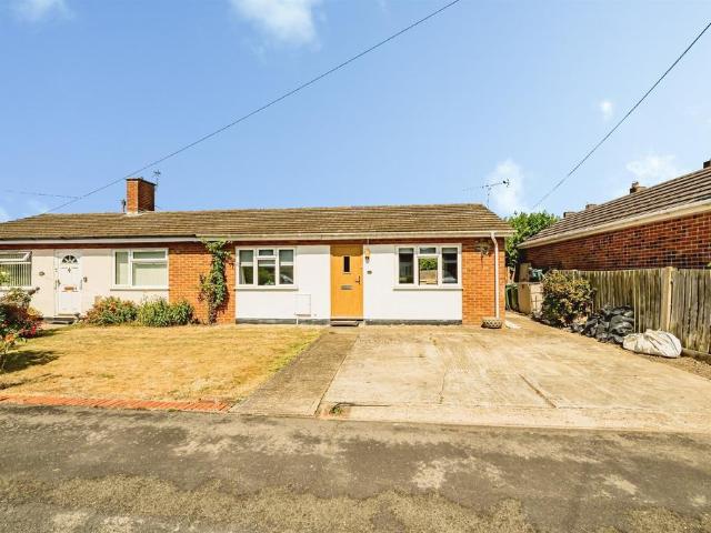 1 bedroom bungalow for sale