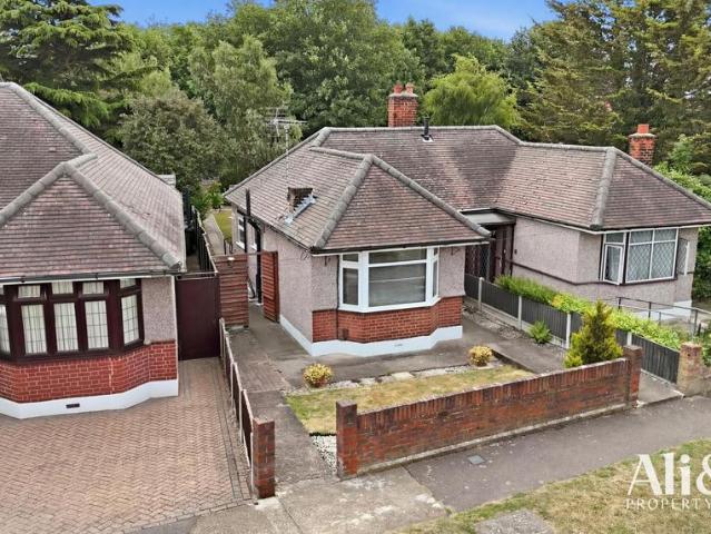 1 bedroom bungalow for sale