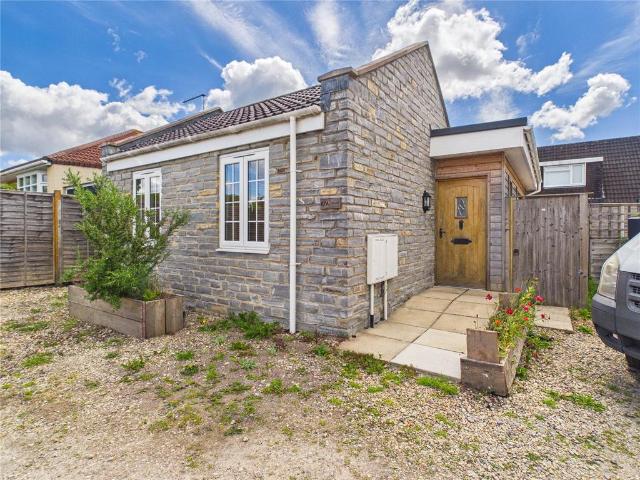 1 bedroom bungalow for sale