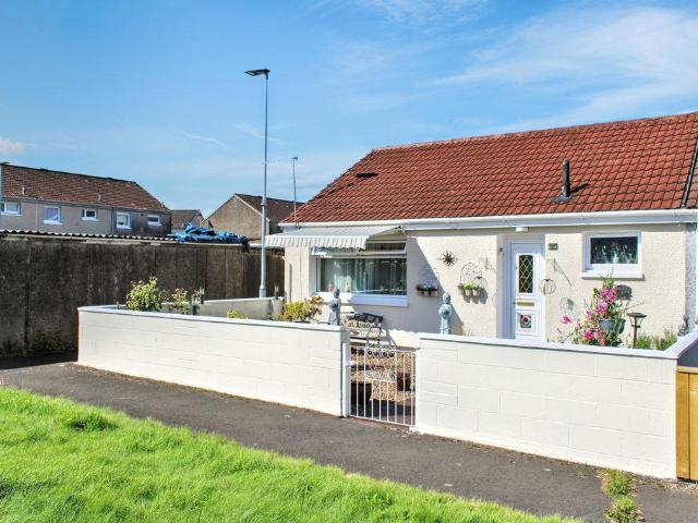 1 bedroom bungalow for sale