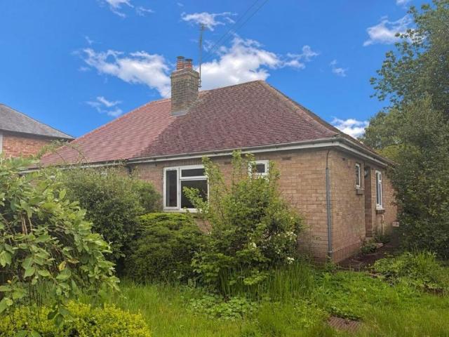 1 bedroom bungalow for sale