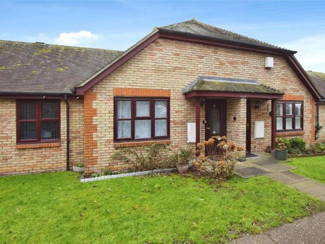1 bedroom bungalow for sale