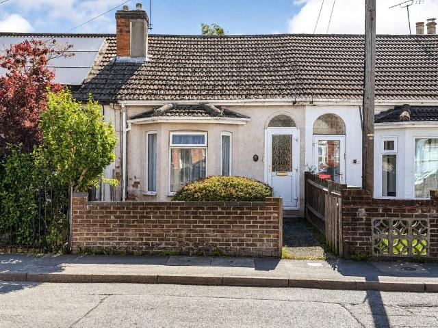 1 bedroom bungalow for sale