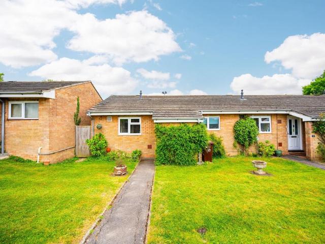 1 bedroom bungalow for sale