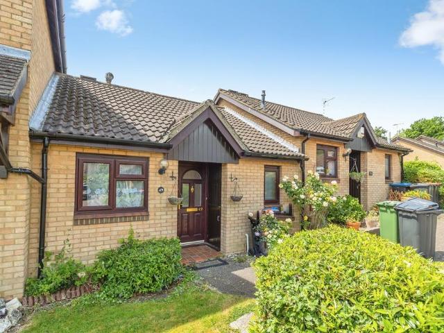 1 bedroom bungalow for sale