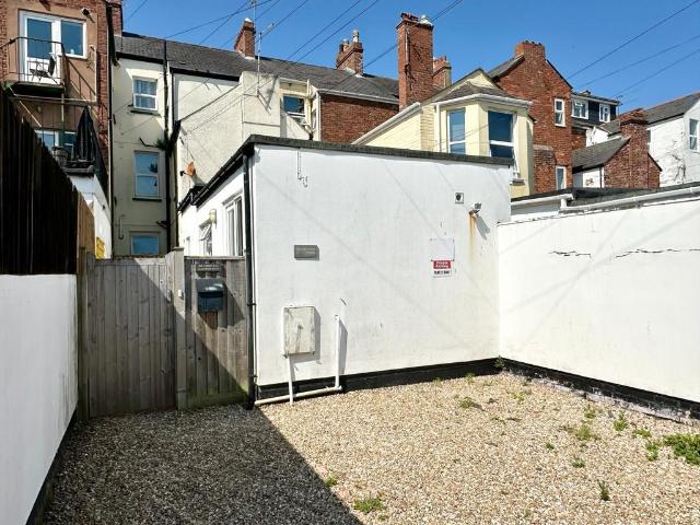1 bedroom bungalow for sale