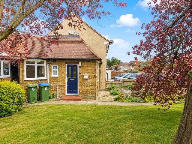 1 bedroom bungalow for sale
