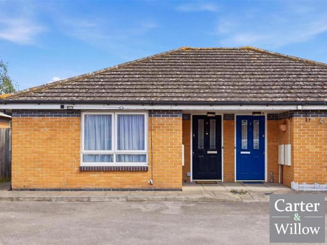 1 bedroom bungalow for sale