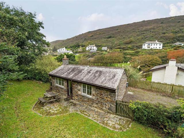 1 bedroom bungalow for sale