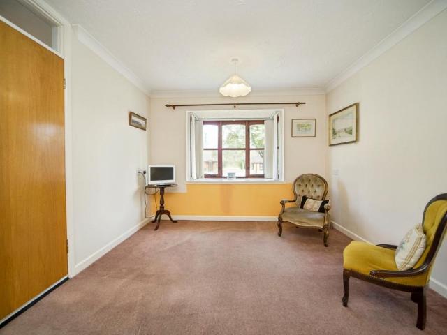 1 bedroom bungalow for sale