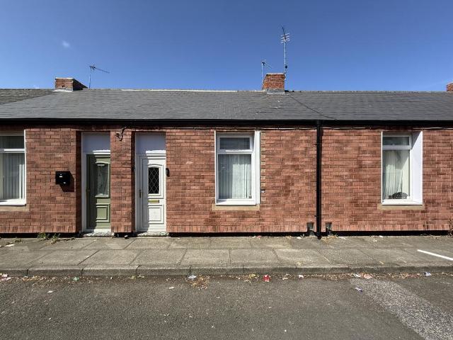 1 bedroom bungalow for sale