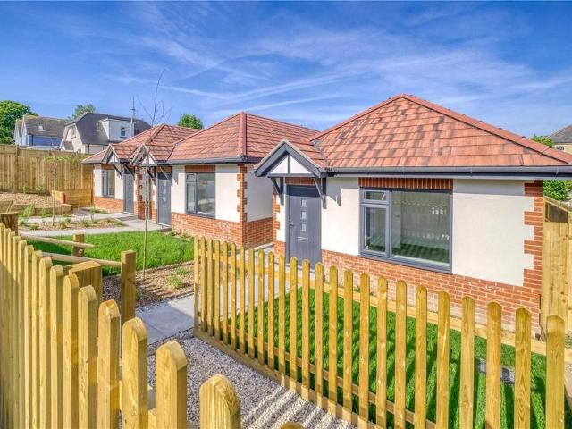 1 bedroom bungalow for sale