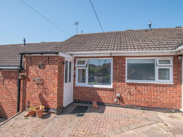 1 bedroom bungalow for sale