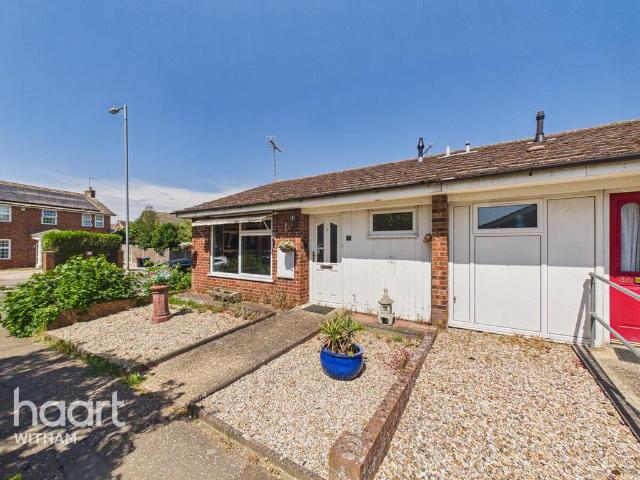 1 bedroom bungalow for sale