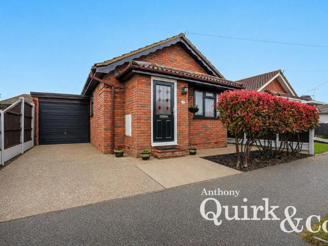 1 bedroom bungalow for sale