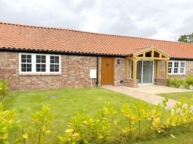 1 bedroom bungalow for sale