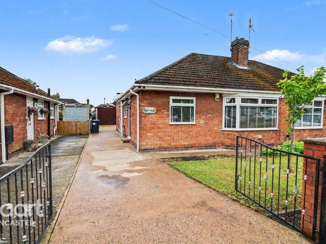 1 bedroom bungalow for sale
