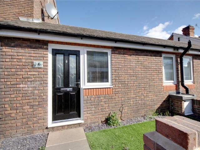 1 bedroom bungalow for sale
