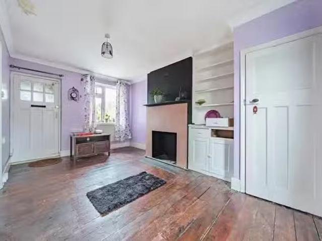 1 Bedroom Bungalow For Sale In Bicester, Oxfordshire, OX26