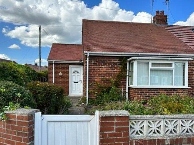 1 Bedroom Bungalow For Sale In Bridlington, East Riding Of Yorkshi