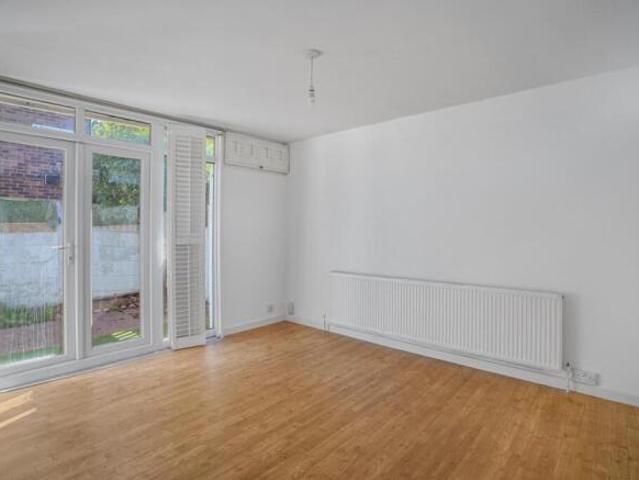 1 bedroom bungalow for sale in Delawyk Crescent, Herne Hill, London, SE24