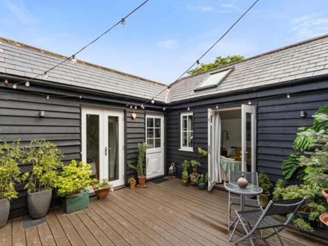 1 Bedroom Bungalow For Sale In Dunmow, Essex