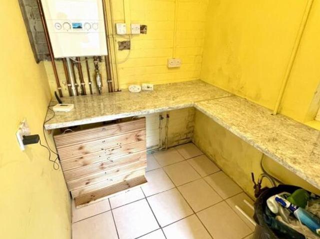 1 bedroom bungalow for sale in Hala Road, Lancaster, Lancashire, LA1