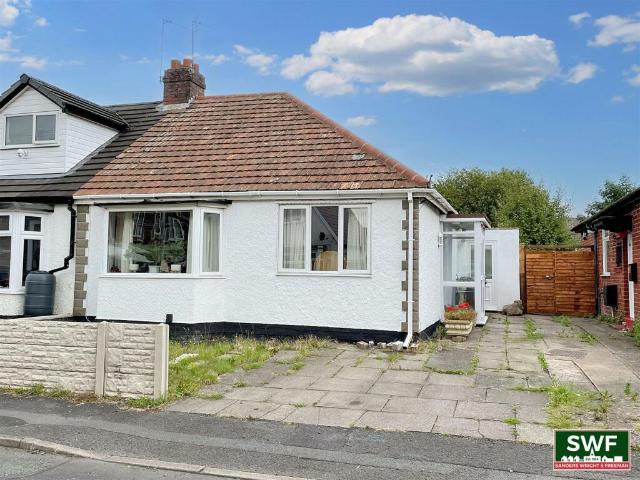 1 bedroom bungalow for sale in Malins Road, Wolverhampton, WV4