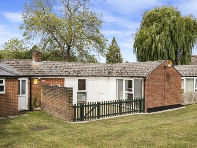 1 Bedroom Bungalow Oxfordshire Oxfordshire 99571624