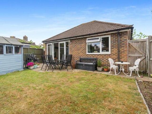 1 Bedroom Bungalow Londres Greater London 98612154