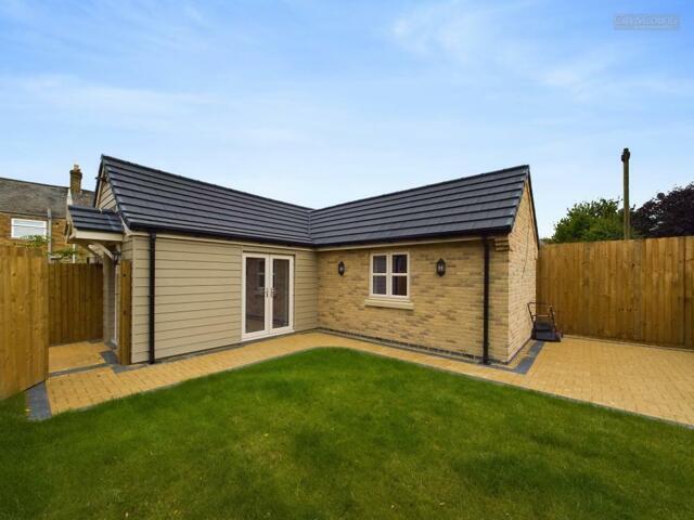 1 Bedroom Bungalow Peterborough Cambridgeshire N/A 87597923