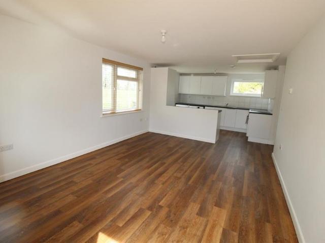 1 bedroom Bungalow To Let