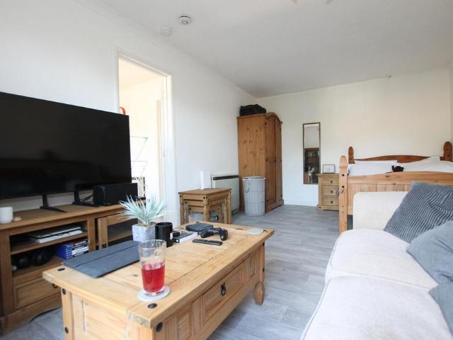 1 bedroom bungalow to rent
