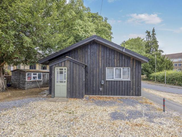 1 bedroom bungalow to rent