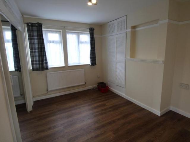 1 bedroom bungalow to rent