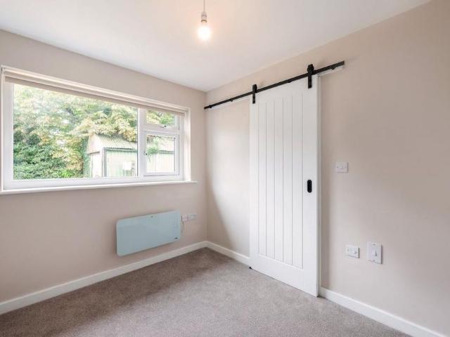 1 bedroom bungalow to rent