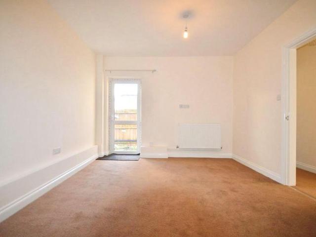 1 bedroom bungalow to rent