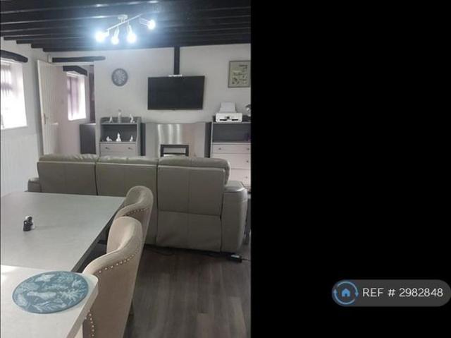 1 bedroom bungalow to rent