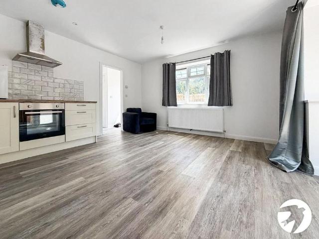 1 bedroom bungalow to rent
