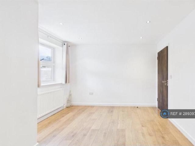 1 bedroom bungalow to rent