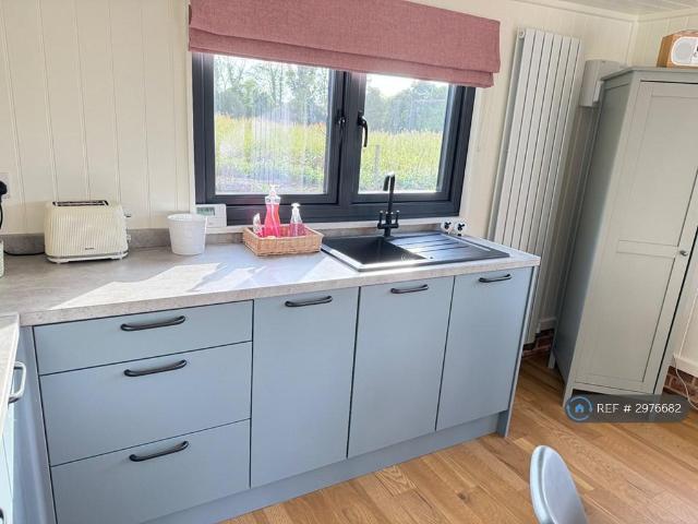 1 bedroom bungalow to rent