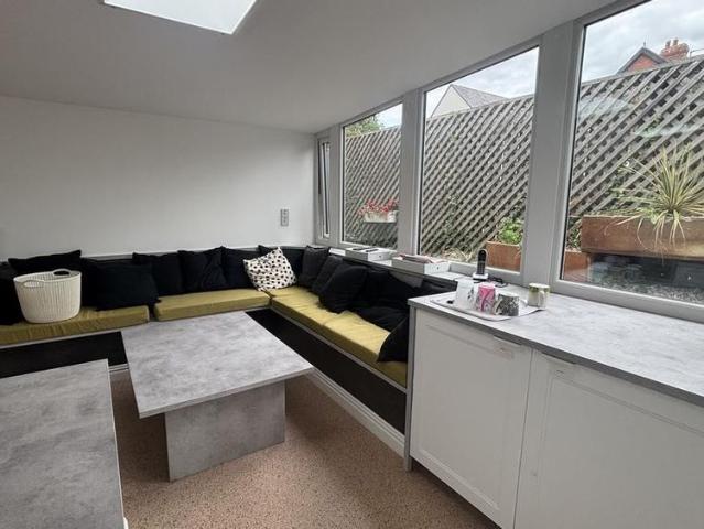 1 bedroom bungalow to rent