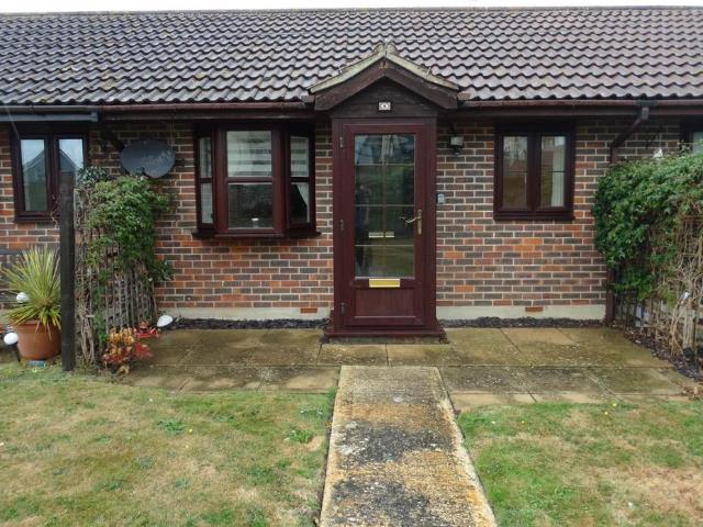 1 bedroom bungalow to rent