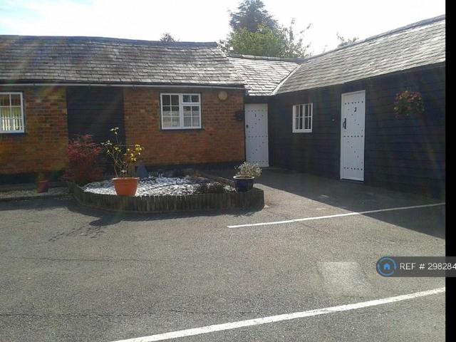 1 bedroom bungalow to rent