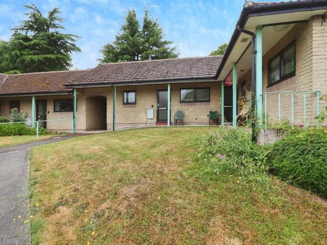 1 bedroom bungalow to rent